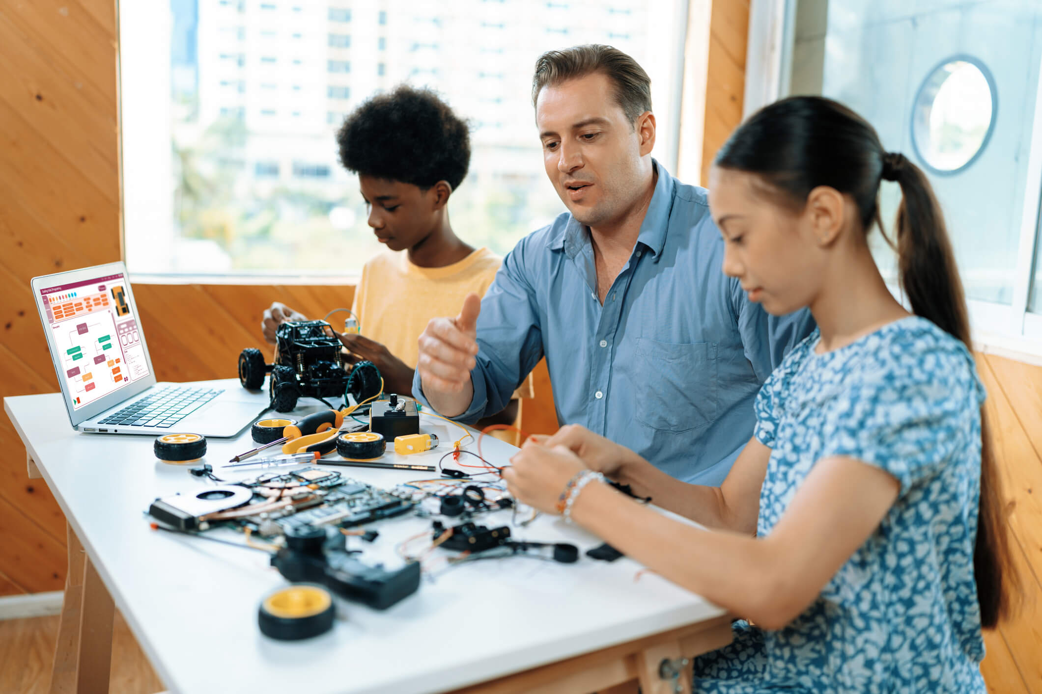 Top Kids Coding Camps 2025 - Best Programming Courses for Children ...